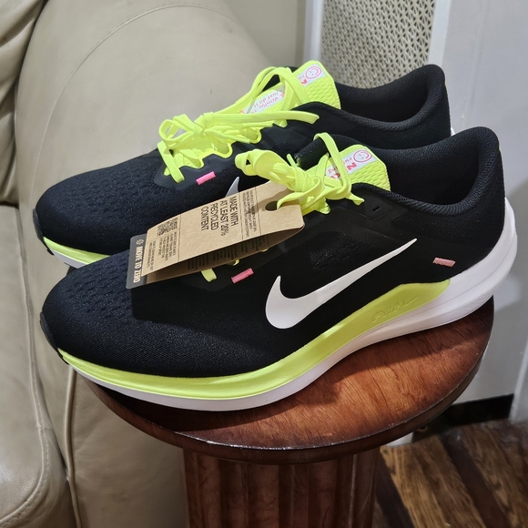Nike | Shoes | Nike Wind Flow | Poshmark